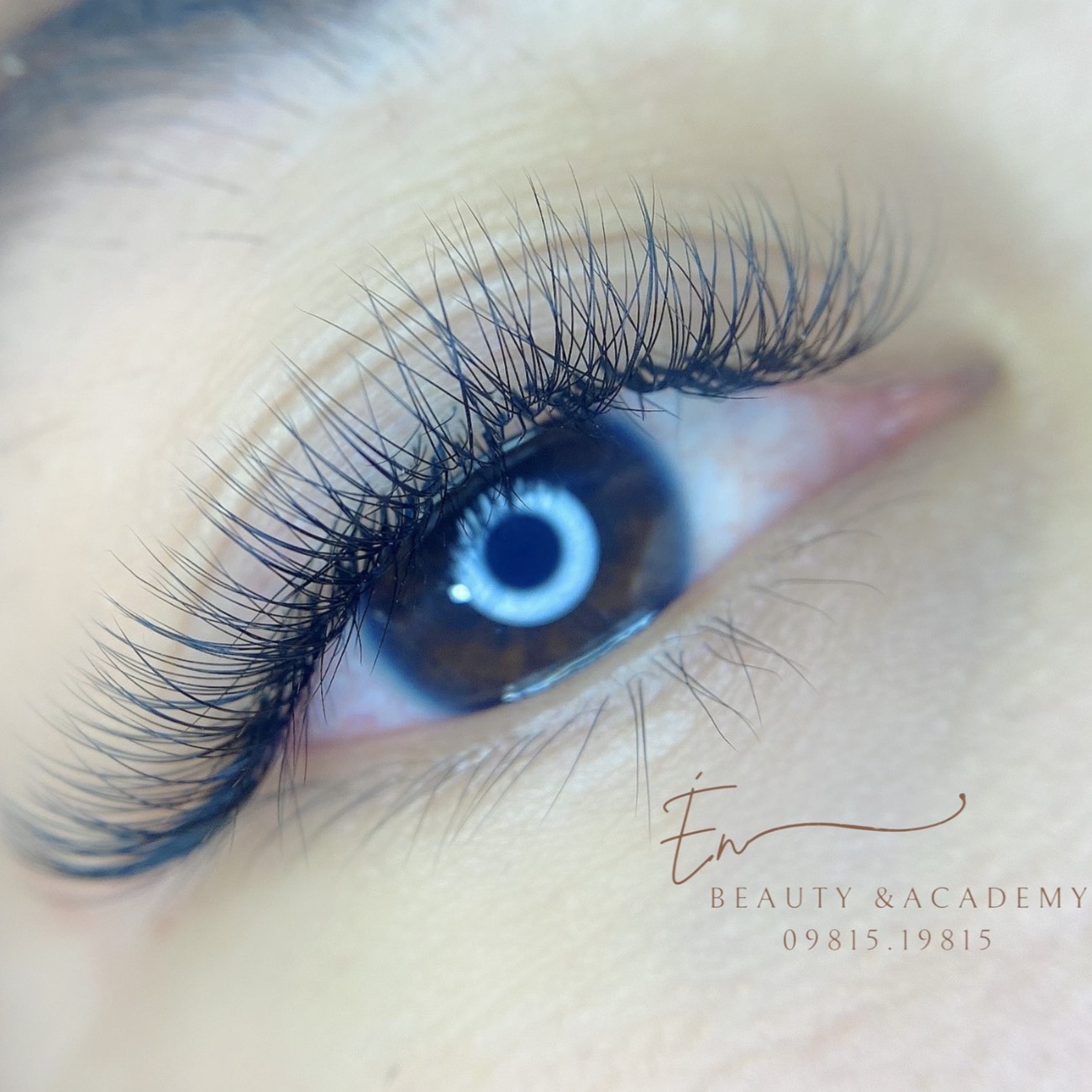 What Is Eyelash Extensions? Before And After Care Tips